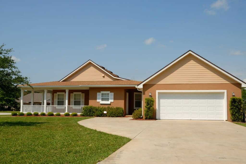 How to Buy a House With Bad Credit | Redfin