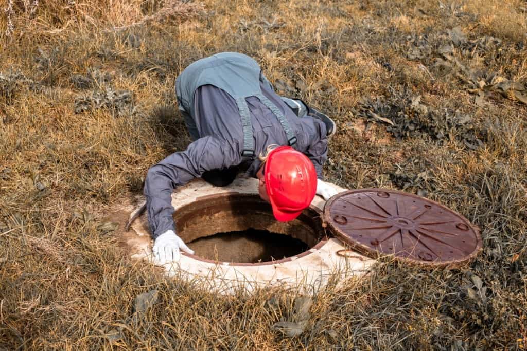 What to Expect During a Septic Tank Inspection | Redfin