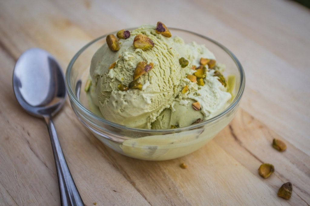 How to Create the Ultimate Home Ice Cream Bar | Redfin