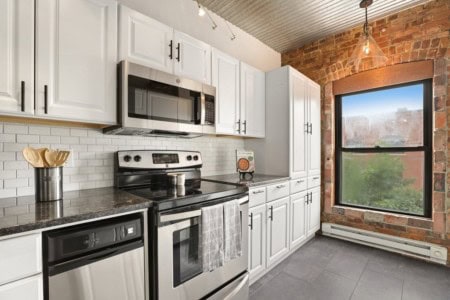 Which Apartment Kitchen Layout Fits Your Needs? | Redfin