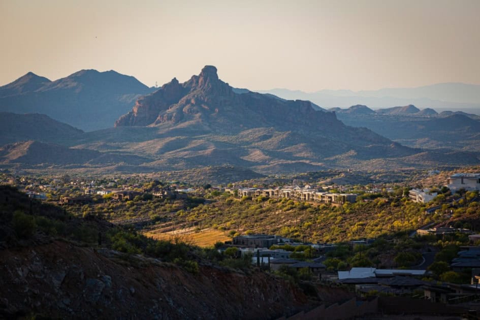 10 Major Industries in Arizona for Job Hunters | Redfin