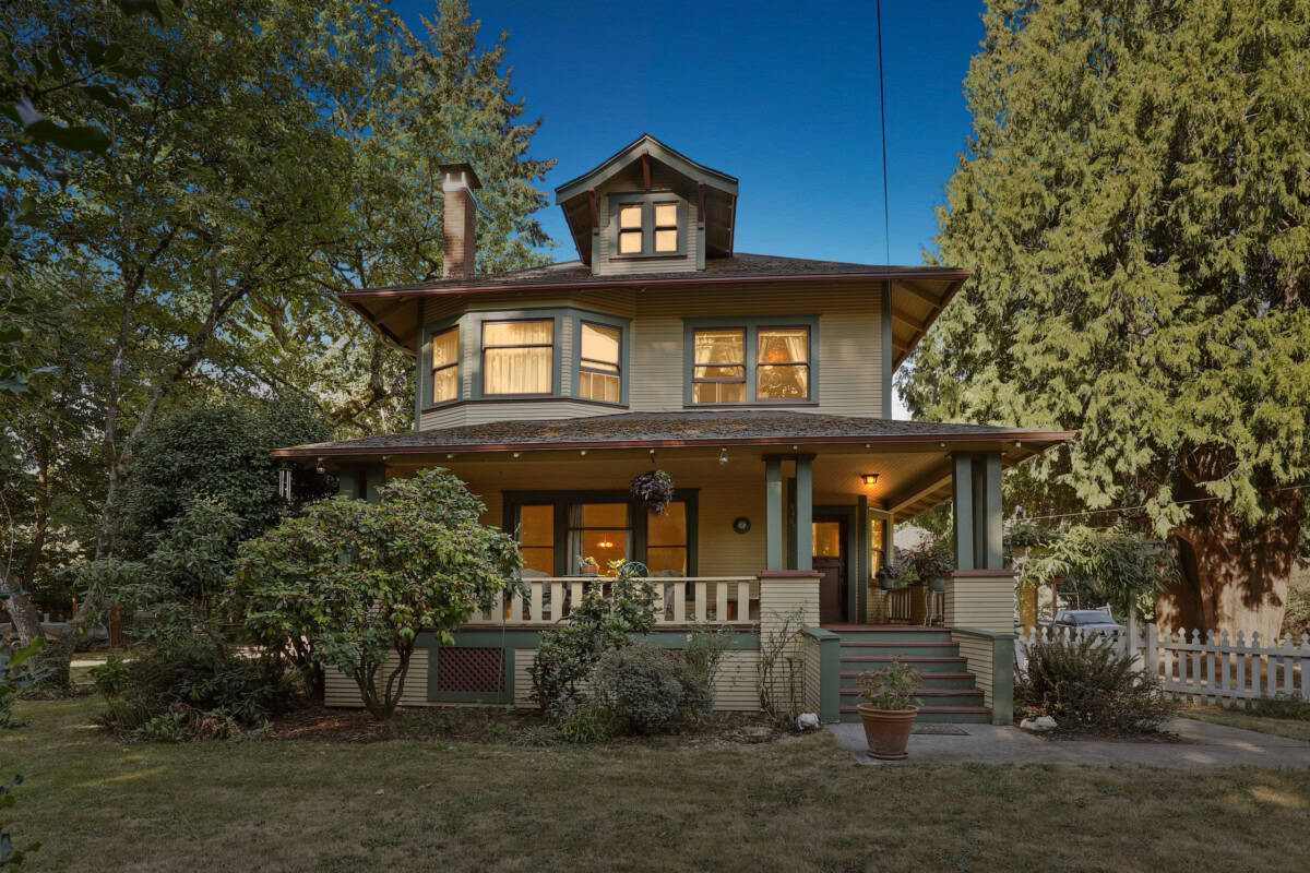 Scary Good Homes for Halloween - Redfin