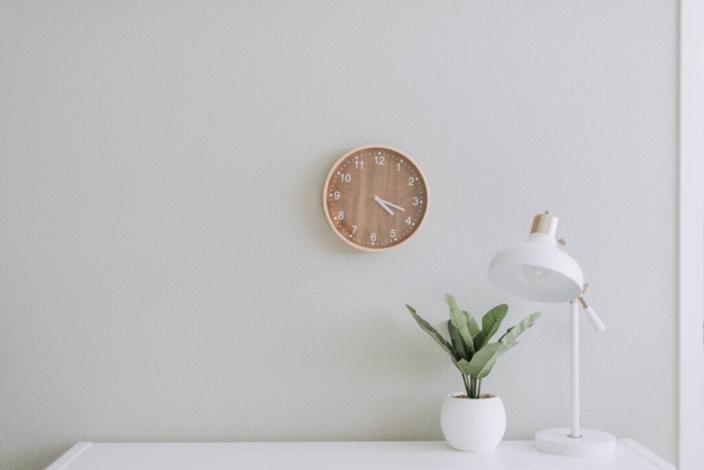 25 Living Room Organization Ideas You Need to Try | Redfin
