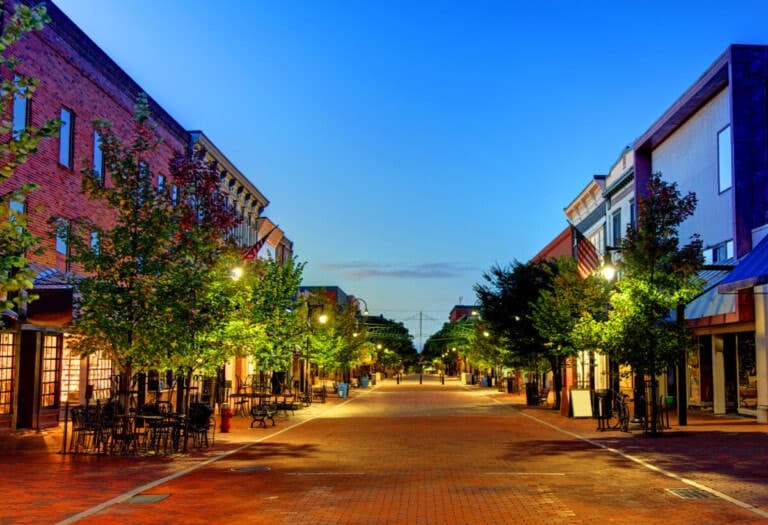 10 Pros and Cons of Living in Vermont - Redfin