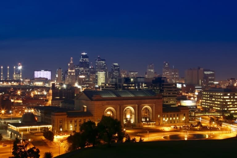 Kansas City Neighborhood Guide: Where to Live in 2025 | Redfin