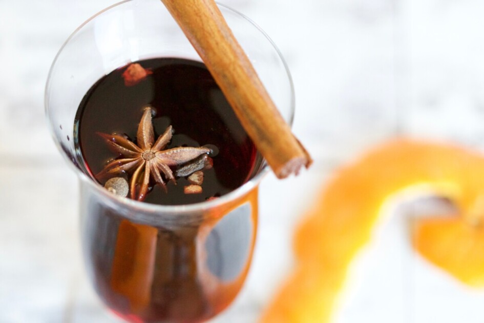 17 Enchanting Winter Scents to Embrace the Season | Redfin
