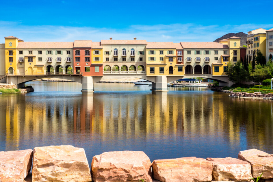 Henderson Neighborhood Guide: Where to Live in 2024 | Redfin