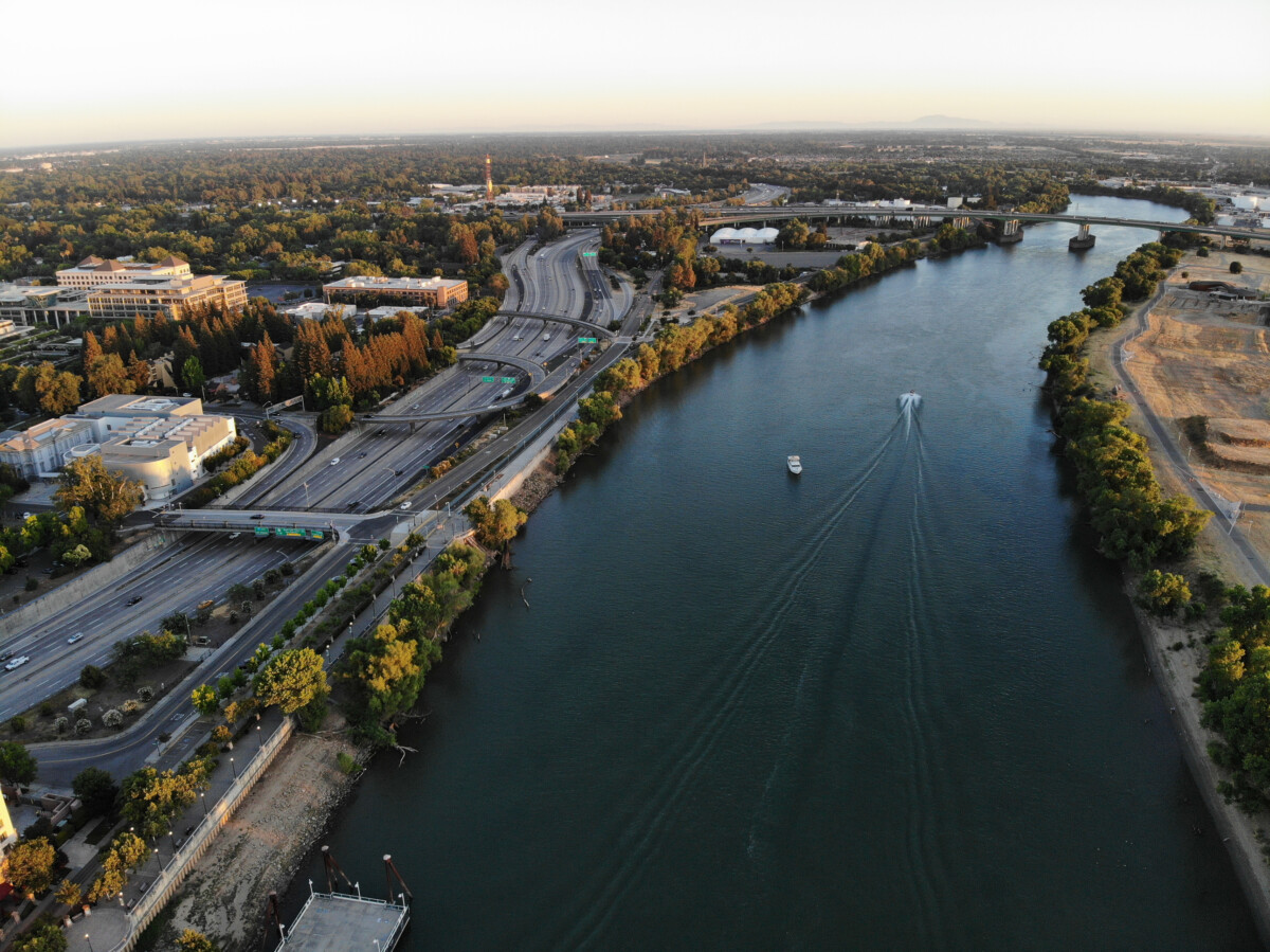 A Guide to Sacramento's Upper Land Park Neighborhood | Redfin