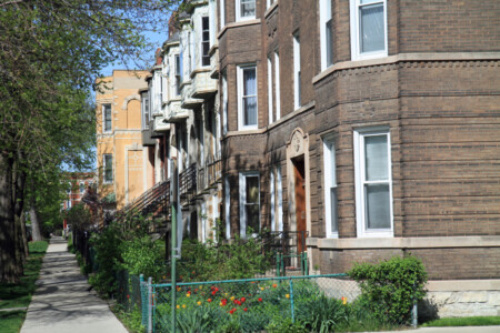A Guide to Chicago's Ukrainian Village Neighborhood | Redfin