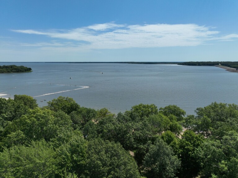 11 Best Lakes in Illinois to Live on in 2024 | Redfin