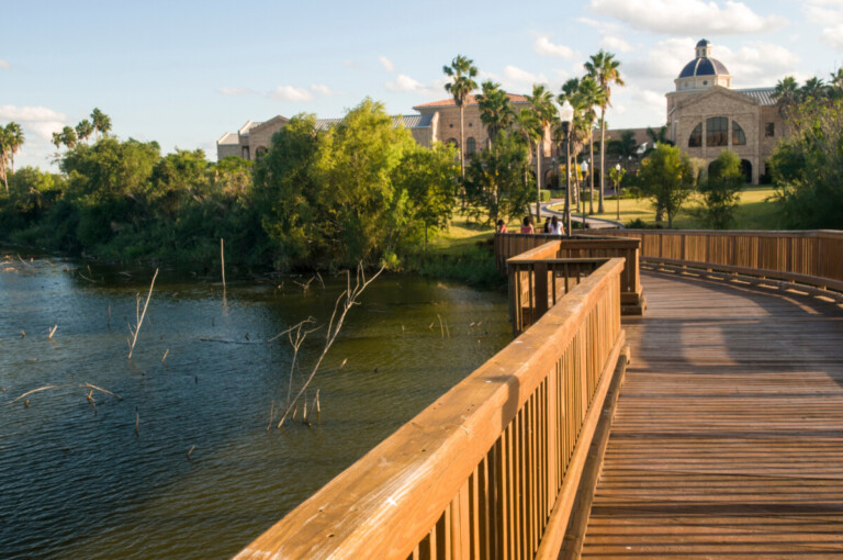 The 10 Most Humid Cities in the U.S. | Redfin