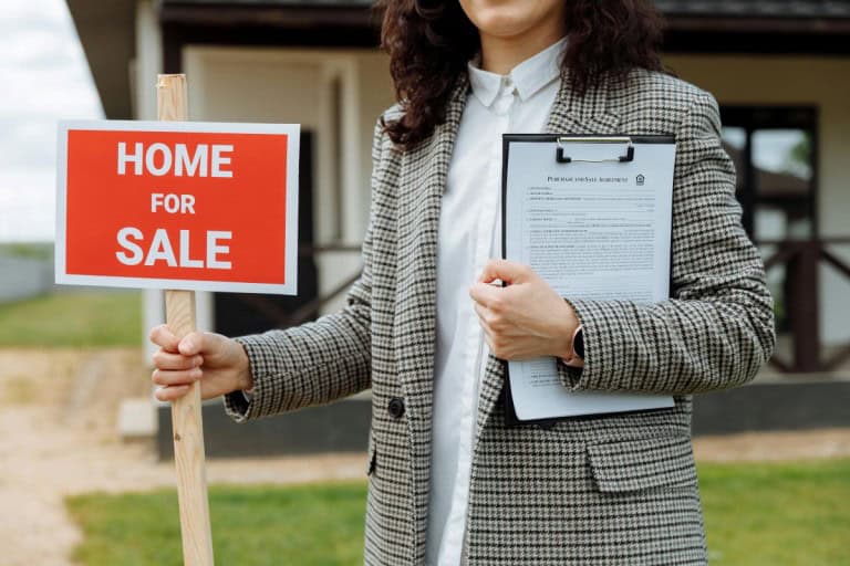 Can a Seller Accept Another Offer While Under Contract? | Redfin